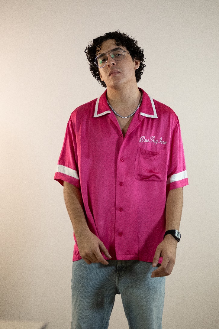 La estrella en ascenso del pop mexicano ALEX LUNA pone el alma en su ...